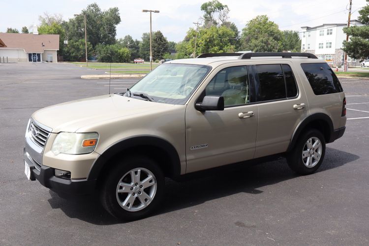 2007 Ford Explorer XLT | Victory Motors of Colorado