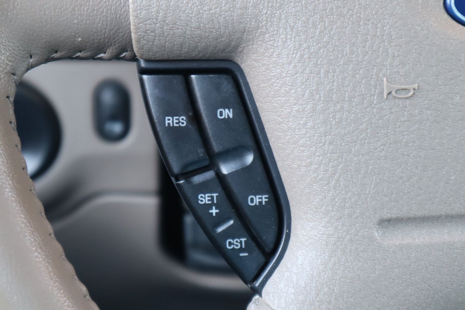 2005 Ford Explorer Eddie Bauer | Victory Motors of Colorado