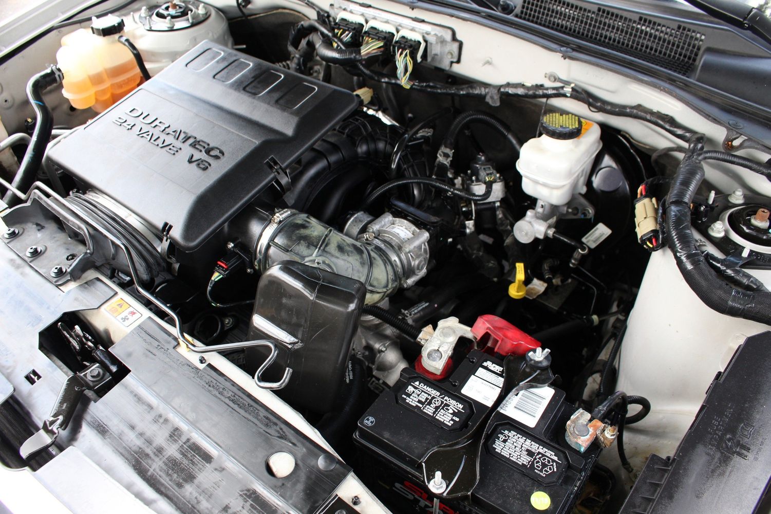 2012 Ford Escape Limited | Victory Motors of Colorado