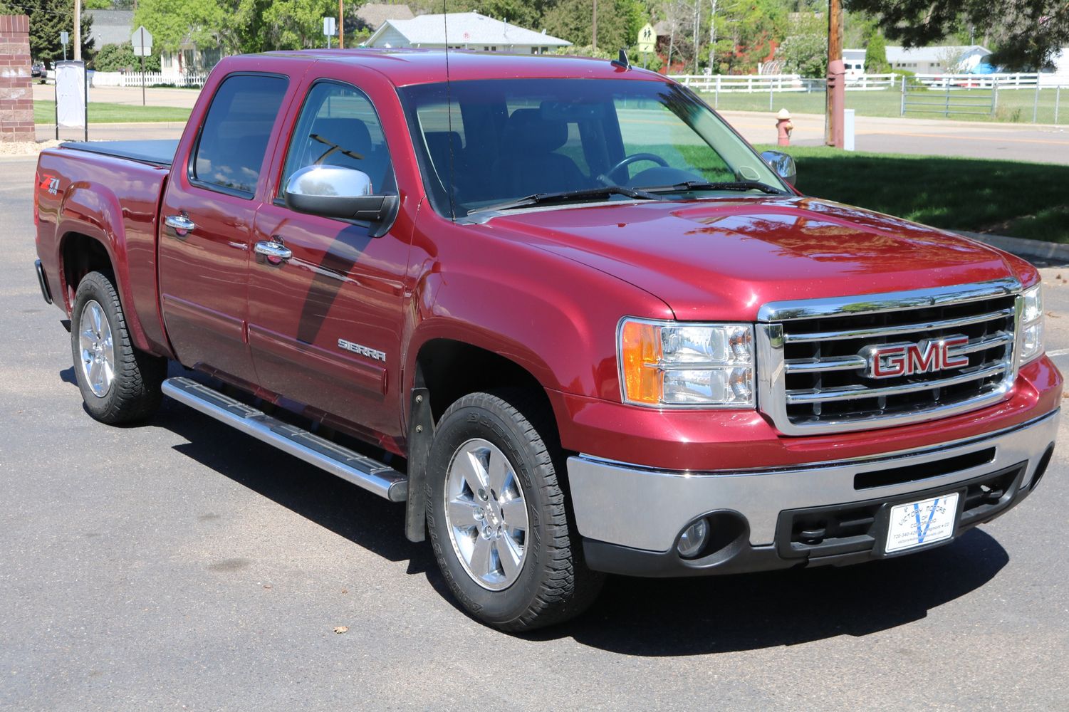 2013 GMC Sierra 1500 SLT | Victory Motors of Colorado