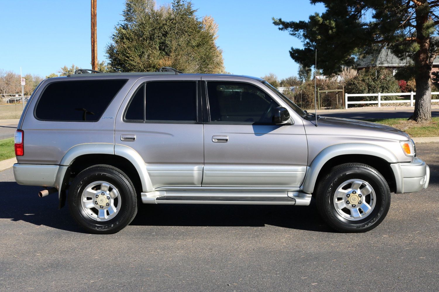 2001 Toyota 4Runner Limited | Victory Motors of Colorado