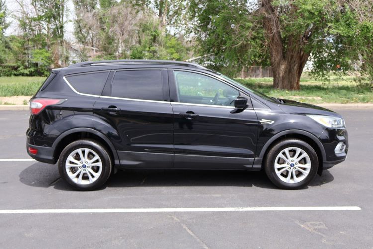 2017 Ford Escape SE | Victory Motors of Colorado