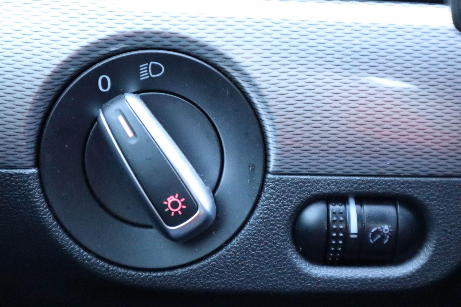 2017 Volkswagen Jetta 1.4T S | Victory Motors of Colorado