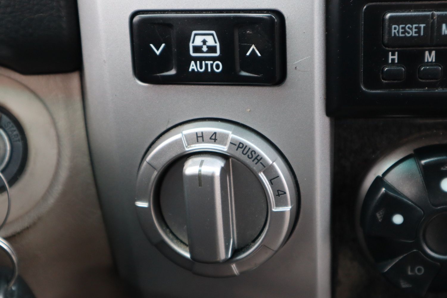 2005 Toyota 4Runner Limited | Victory Motors of Colorado