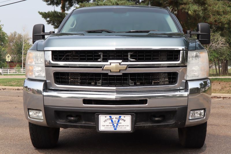 2008 Chevrolet Silverado 2500HD Photos