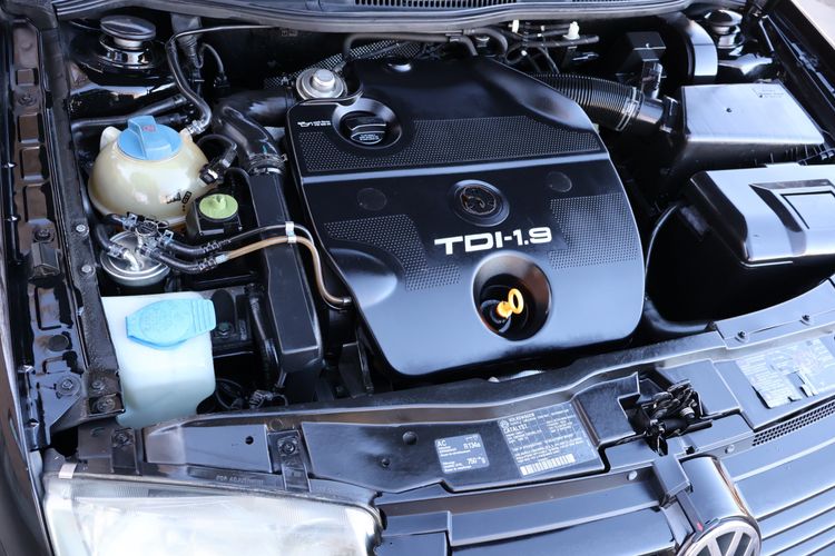 2000 Volkswagen Jetta GLS TDi | Victory Motors of Colorado