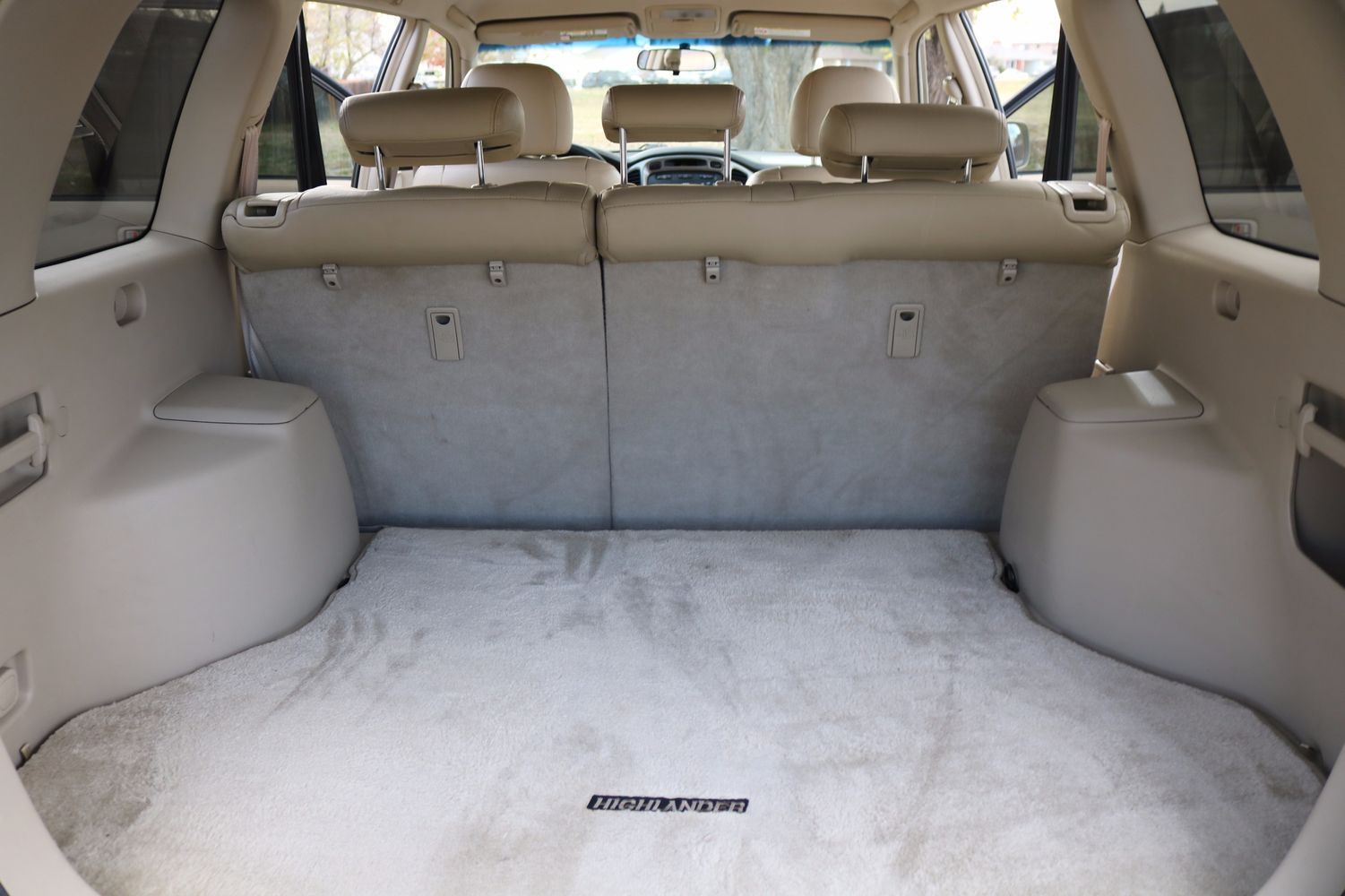 2002 Toyota Highlander AWD | Victory Motors of Colorado