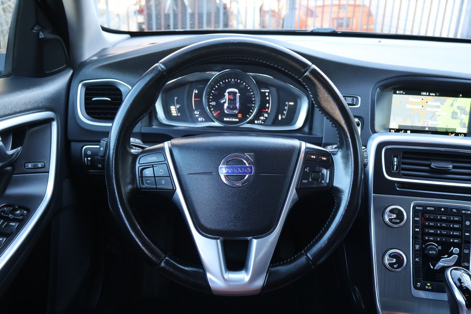 2016 Volvo V60 Cross Country T5 | Victory Motors of Colorado