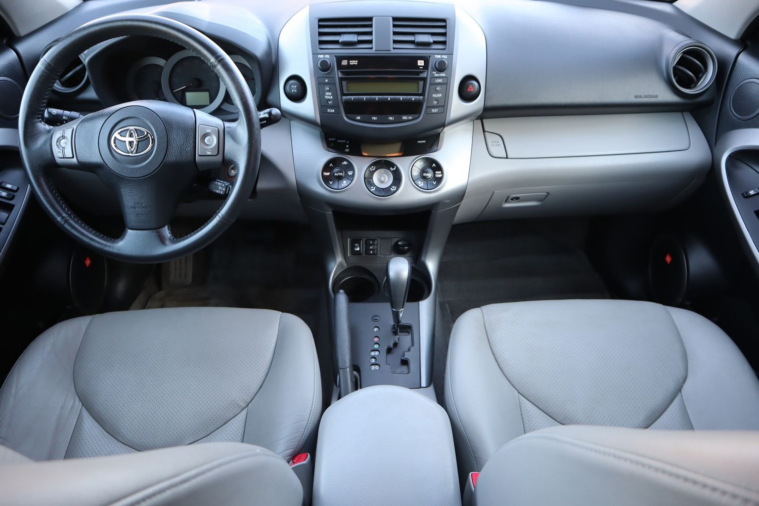 2007 Toyota RAV4 Limited | Victory Motors of Colorado