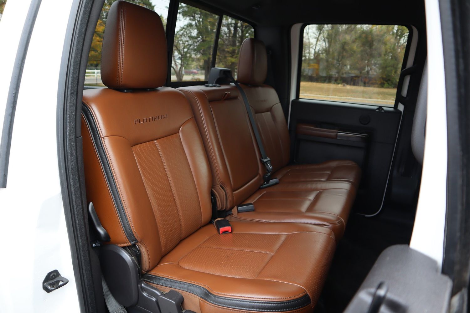 2015 Ford F-250 Super Duty Platinum | Victory Motors of Colorado