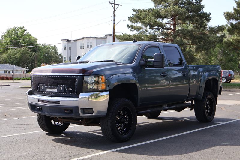 2010 Chevrolet Silverado 2500HD Photos
