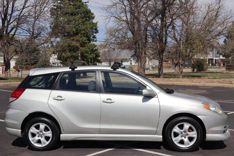 2003 Toyota Matrix Photos