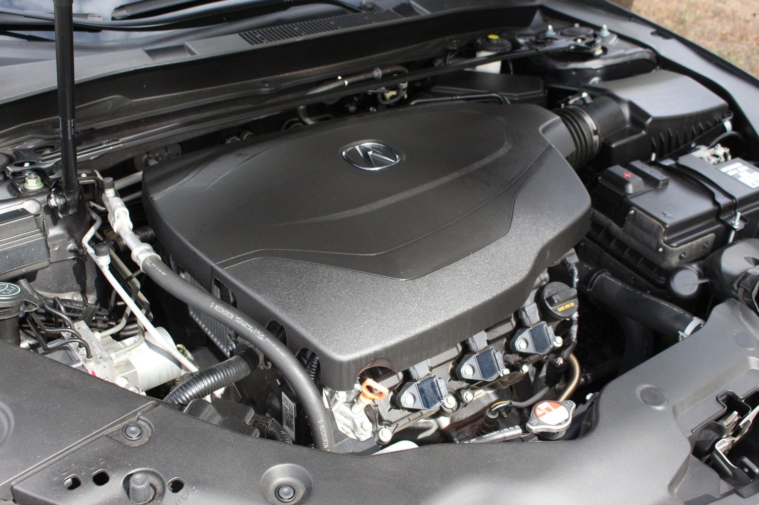 2015 Acura TLX SH-AWD V6 w/Tech | Victory Motors of Colorado