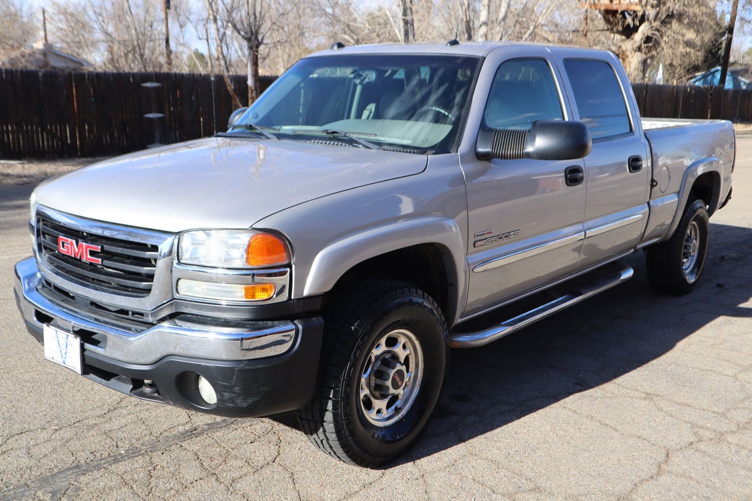2005 GMC Sierra 2500HD SLT | Victory Motors of Colorado