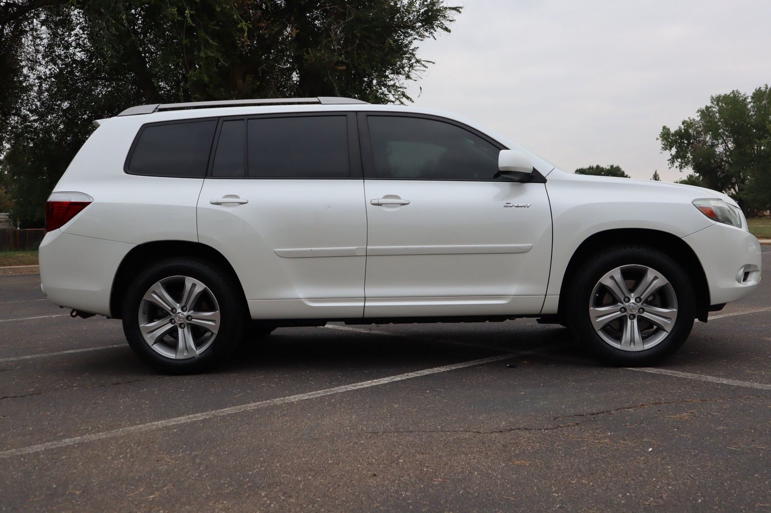 2009 Toyota Highlander Sport | Victory Motors of Colorado