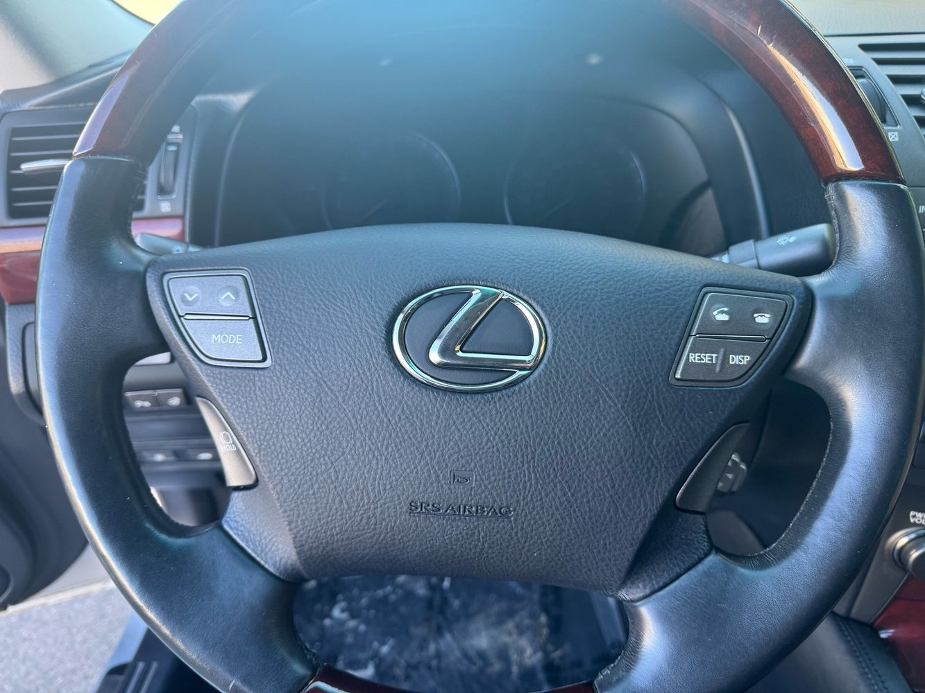 2009 Lexus LS 460 | Victory Motors of Colorado