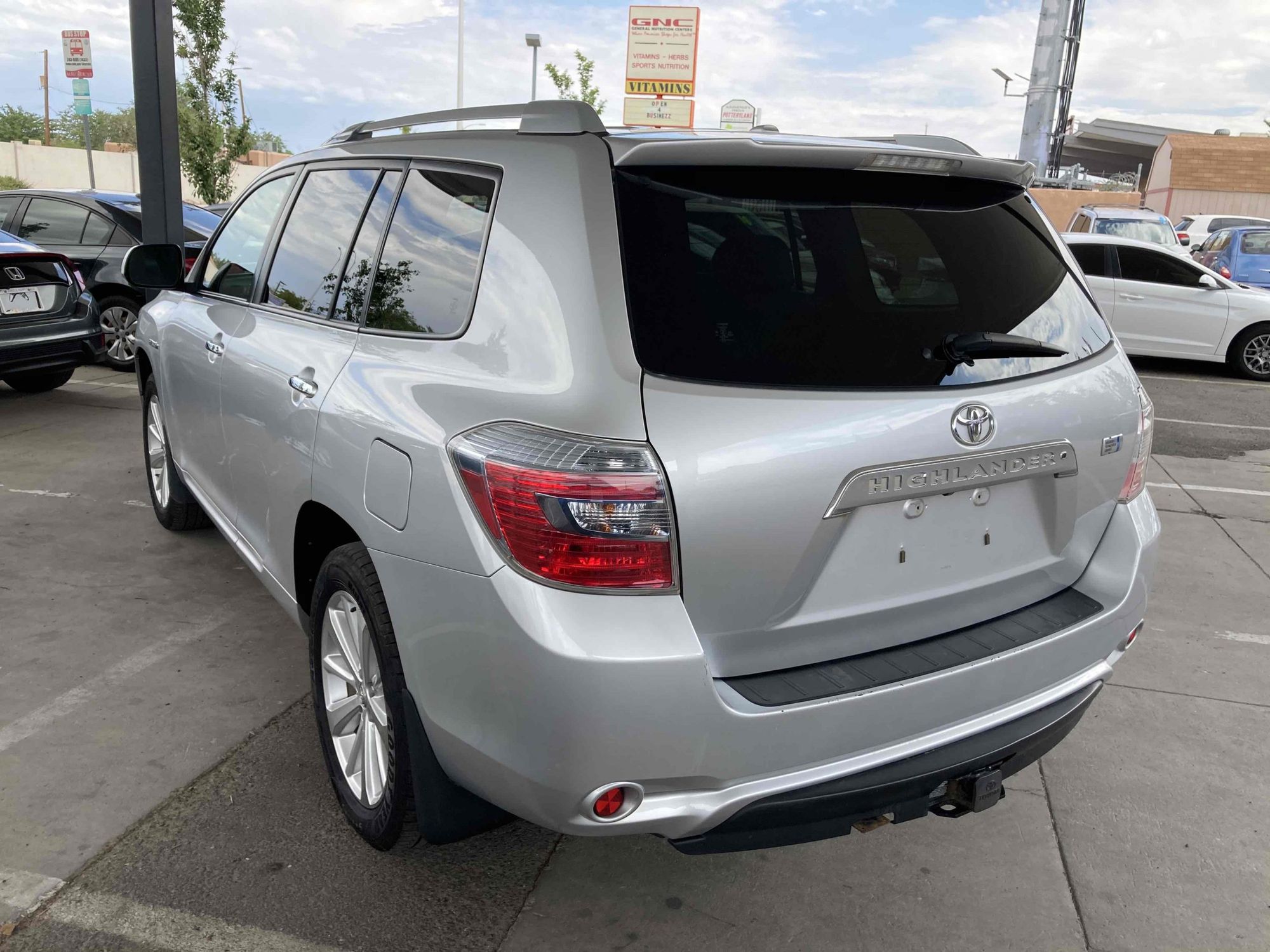 2010 Toyota Highlander Hybrid Base | Happy Days Motor Company