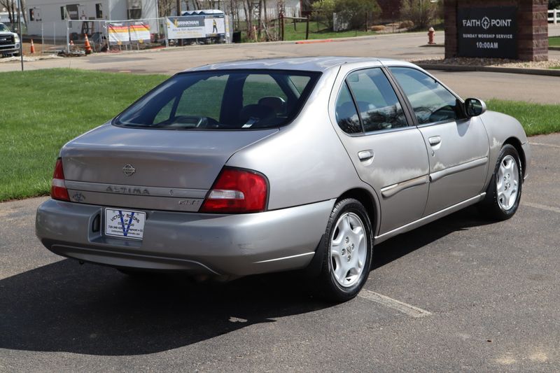 2000 Nissan Altima Gle