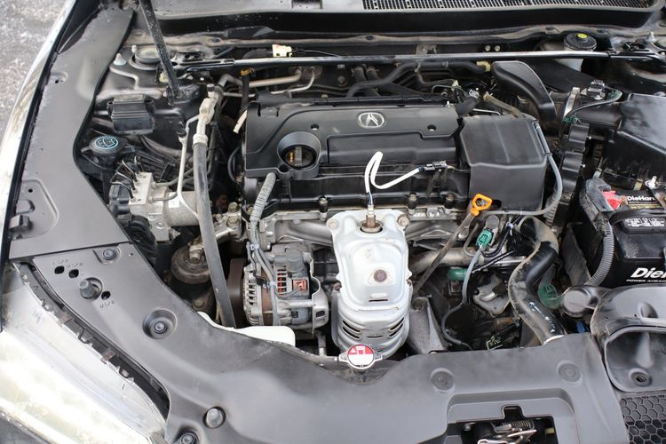 2015 Acura TLX | Victory Motors of Colorado