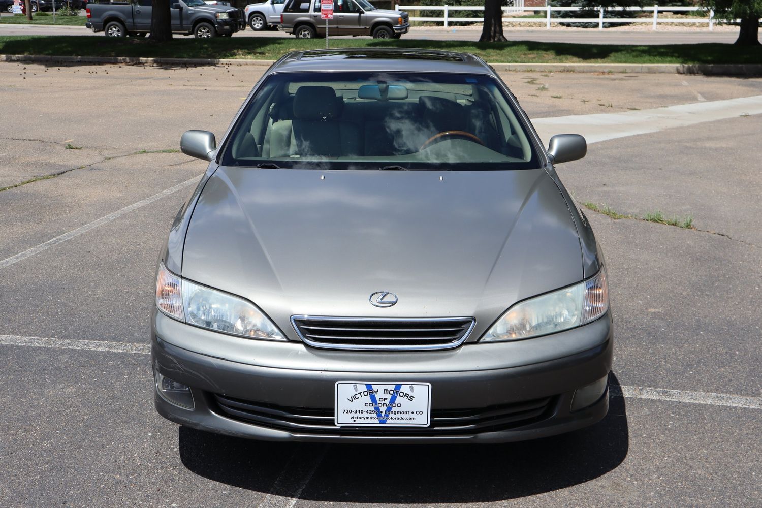 2001 Lexus ES 300 Base | Victory Motors of Colorado