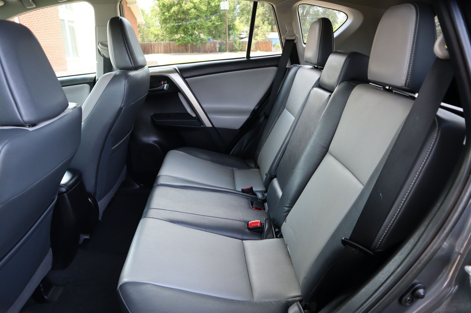 2015 Toyota RAV4 Limited | Victory Motors of Colorado