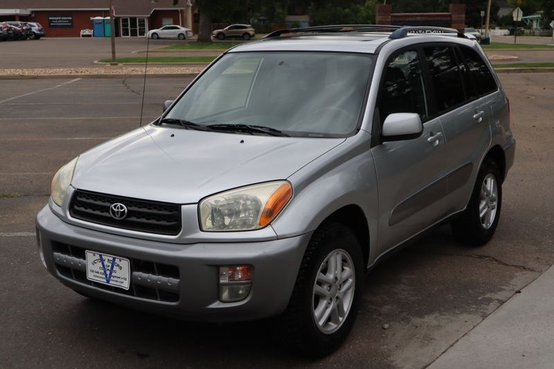 2001 Toyota RAV4 Photos