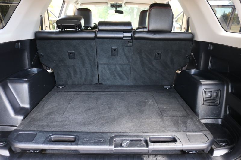 2016 Toyota 4Runner Photos