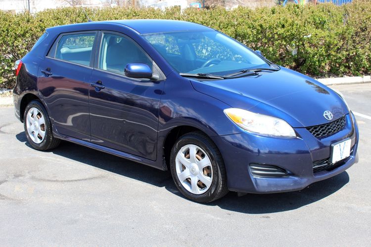 2009 Toyota Matrix Base | Victory Motors of Colorado