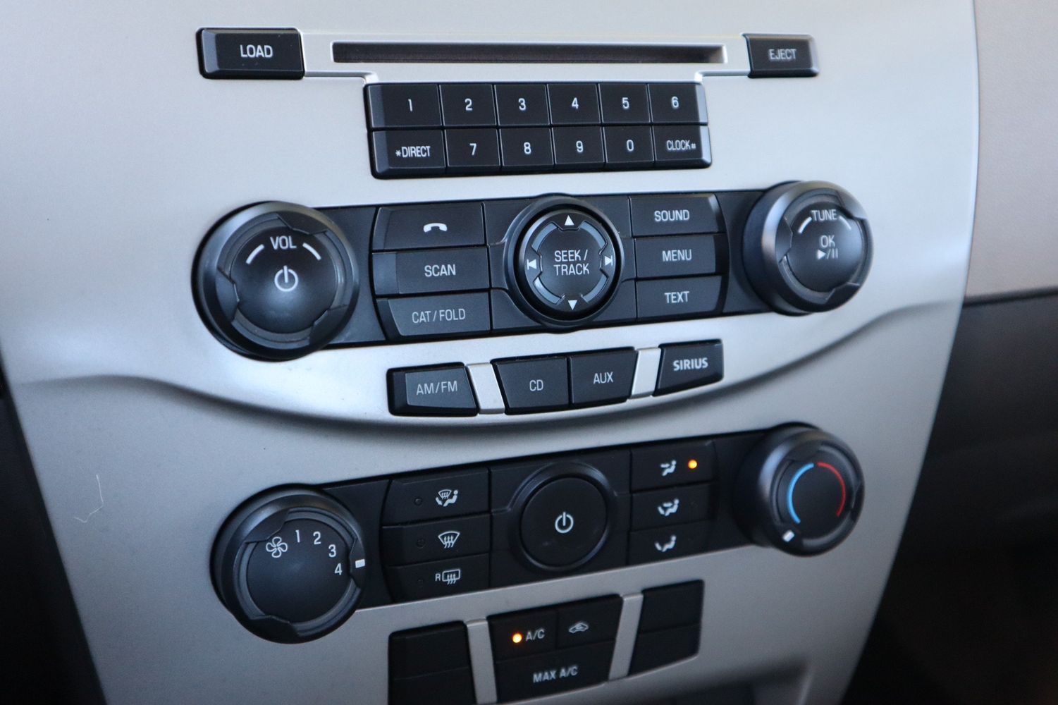 2011 Ford Focus SE | Victory Motors of Colorado