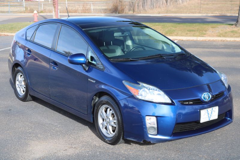 2010 Toyota Prius Photos