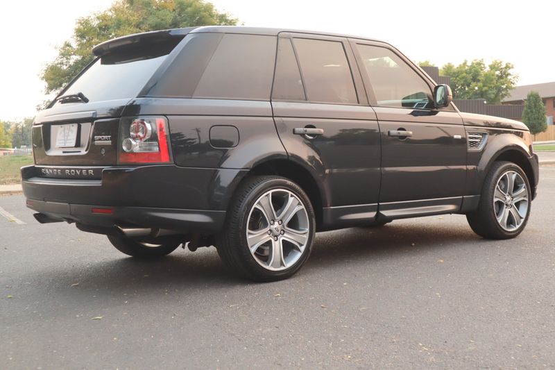 2011 Land Rover Range Rover Sport Photos