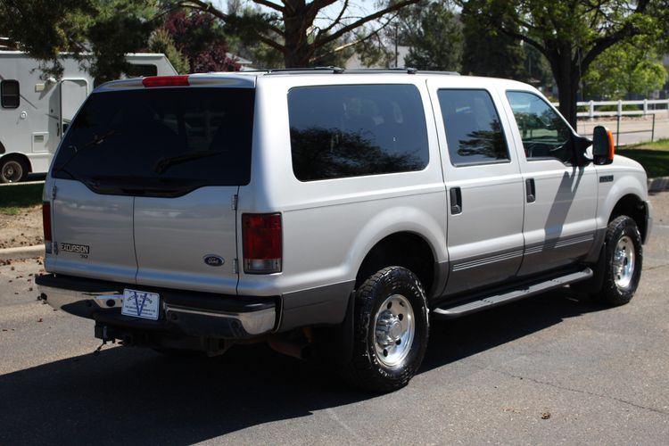 2005 Ford Excursion XLT | Victory Motors of Colorado
