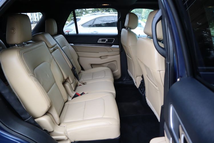 2016 Ford Explorer Limited | Victory Motors of Colorado