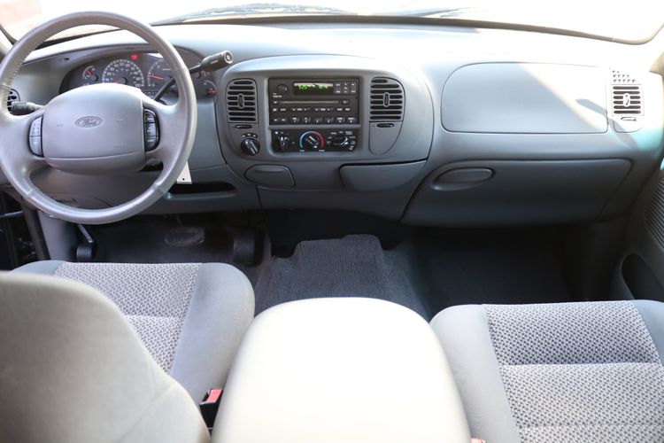 2002 Ford F-150 XLT | Victory Motors of Colorado