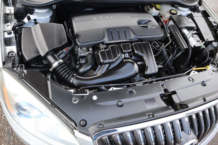 2012 Buick Verano Leather Group | Victory Motors of Colorado