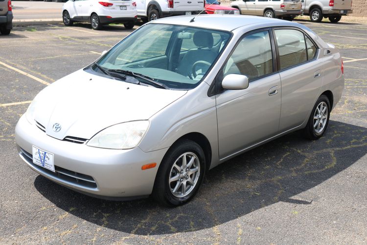 2001 Toyota Prius Base | Victory Motors of Colorado