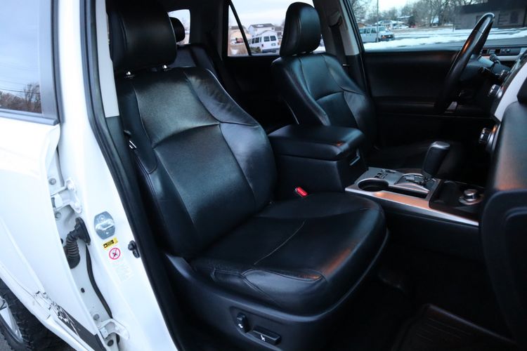 2010 Toyota 4Runner Limited | Victory Motors of Colorado