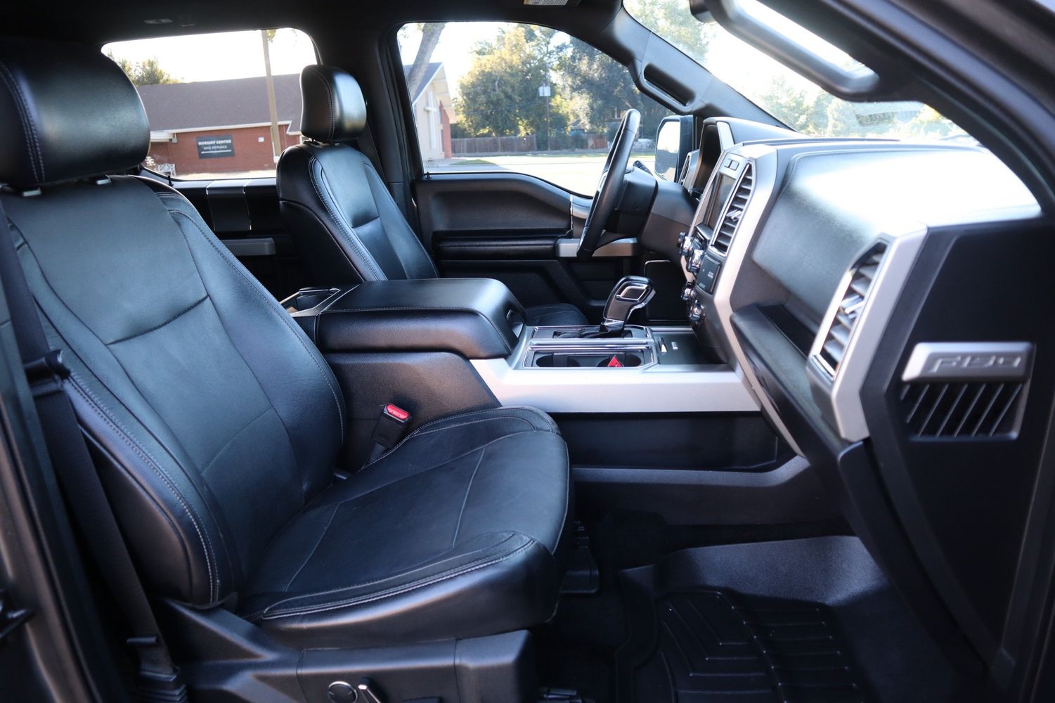 2015 Ford F-150 Lariat | Victory Motors of Colorado