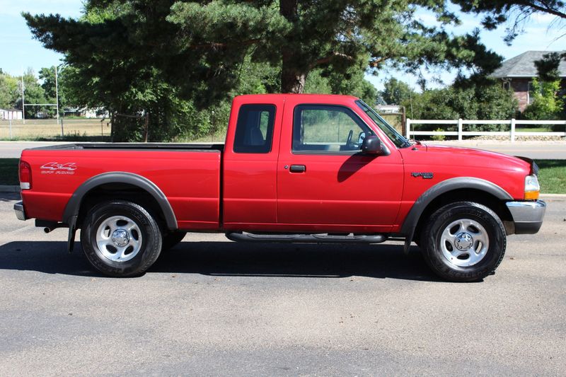2000 Ford Ranger Photos