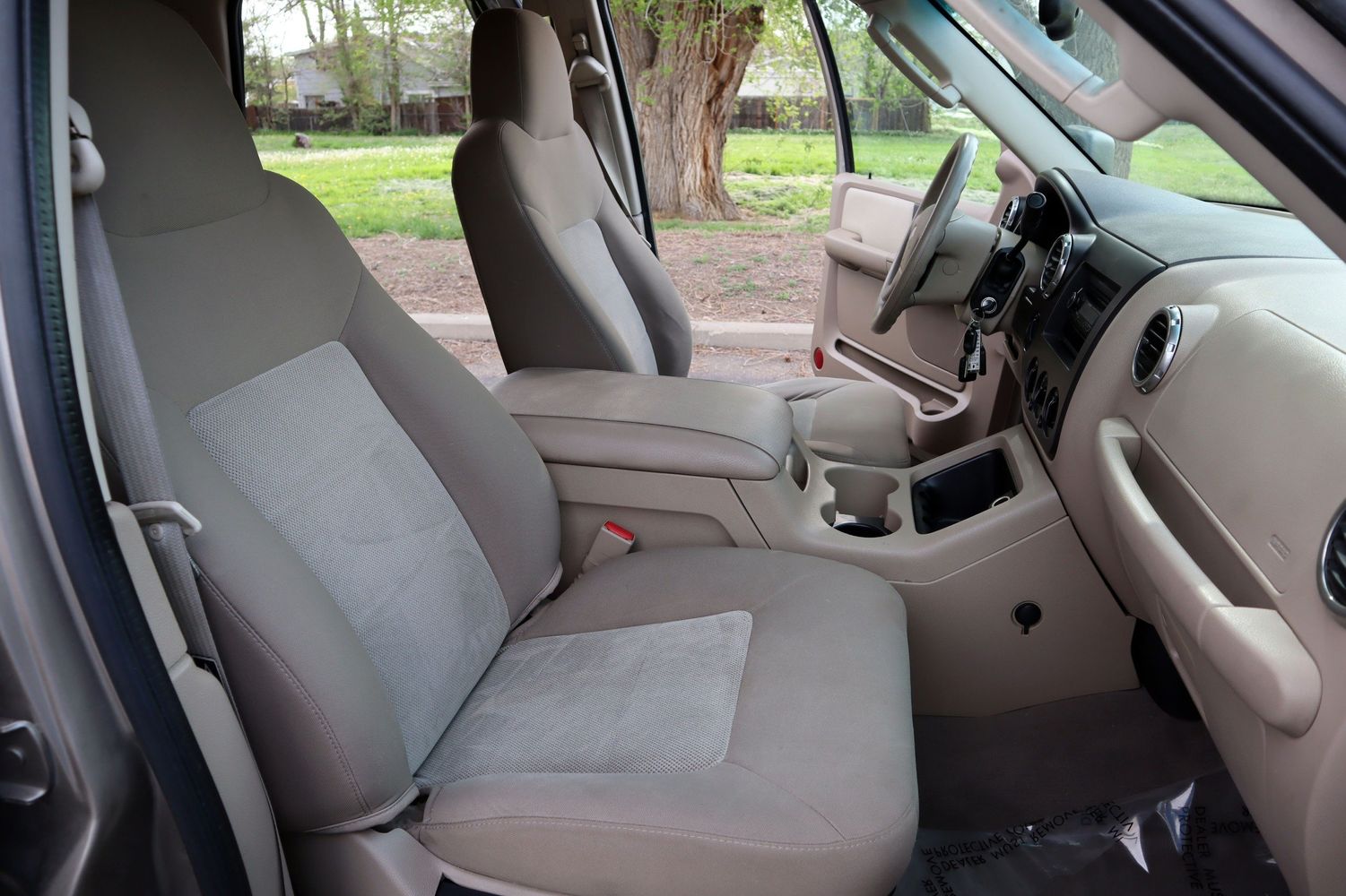 2003 Ford Expedition XLT | Victory Motors of Colorado