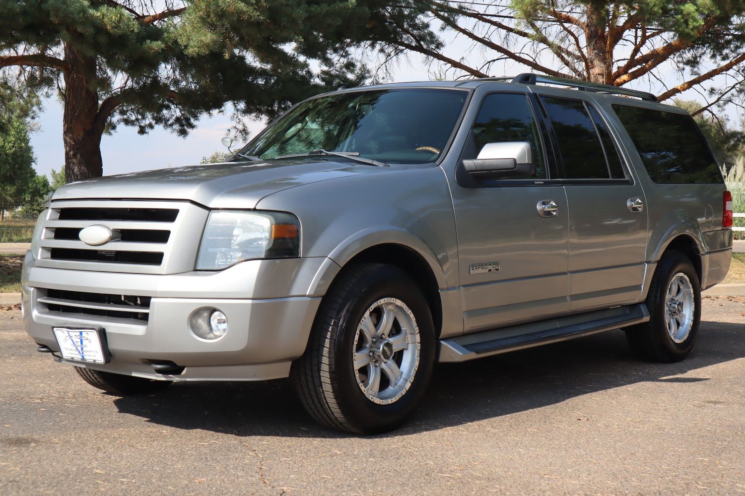 2008 Ford Expedition EL Limited | Victory Motors of Colorado