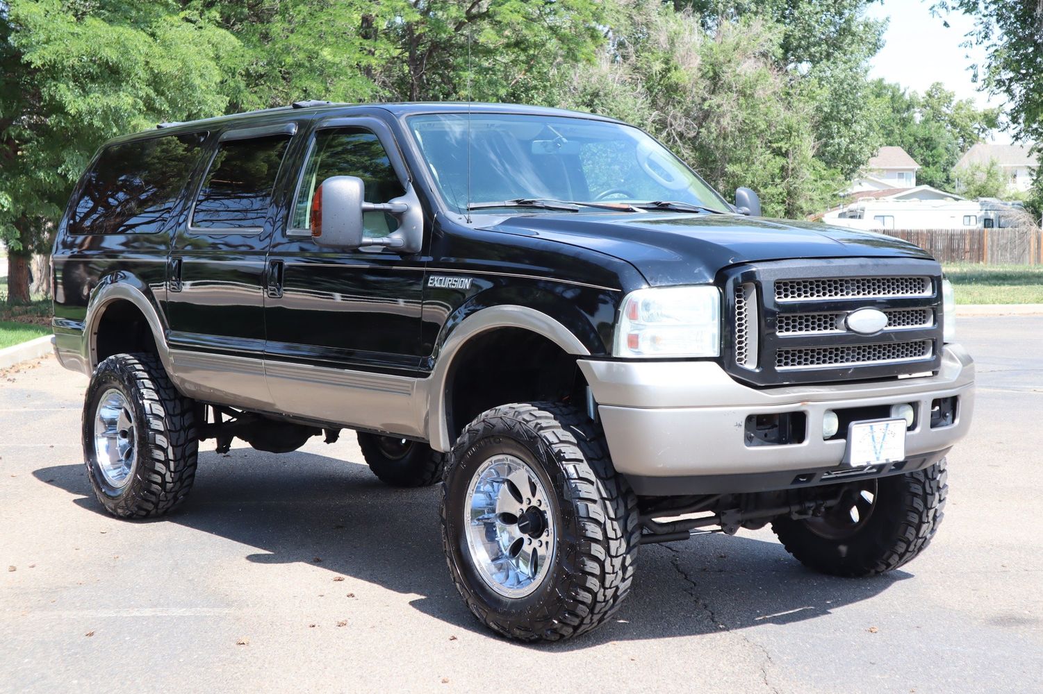 2005 Ford Excursion Eddie Bauer | Victory Motors of Colorado