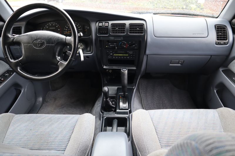 1998 Toyota 4Runner Photos
