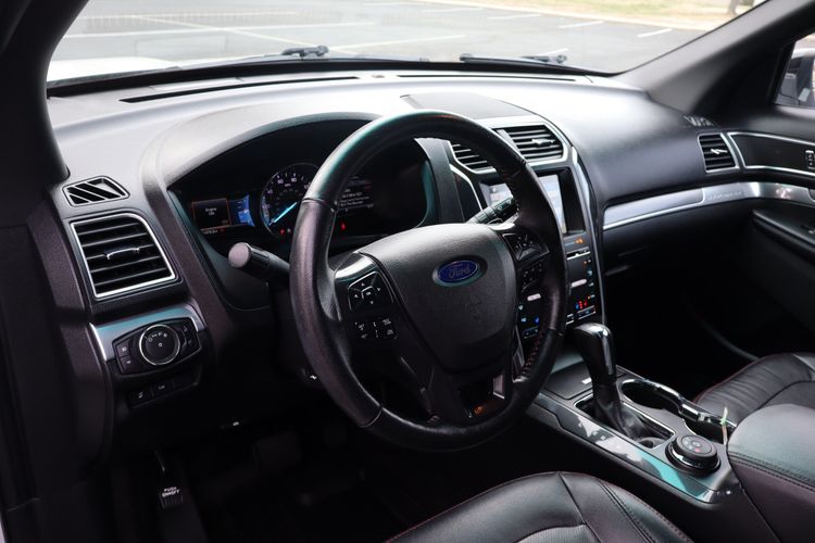 2017 Ford Explorer Sport | Victory Motors of Colorado