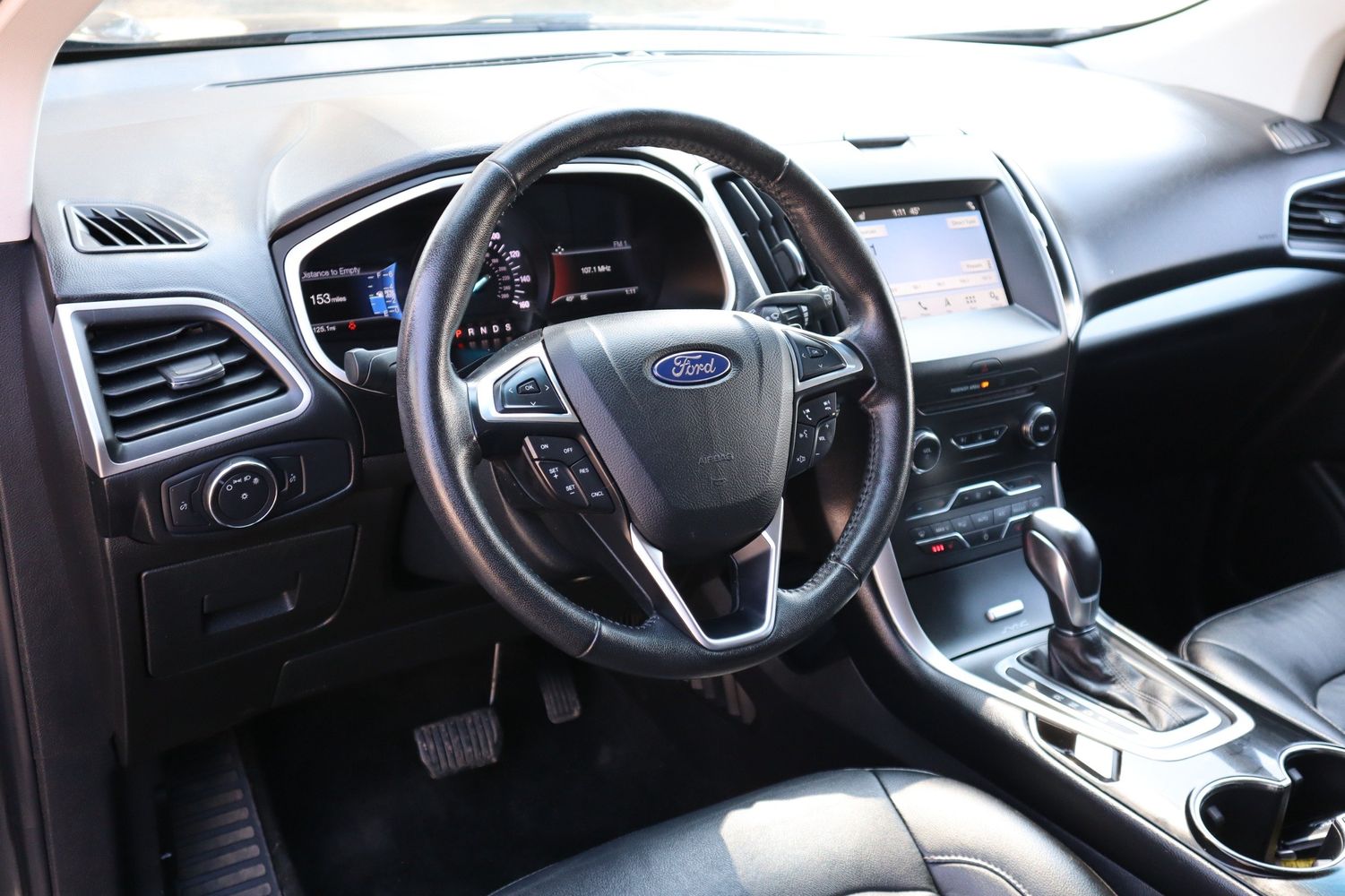 2016 Ford Edge SEL | Victory Motors of Colorado