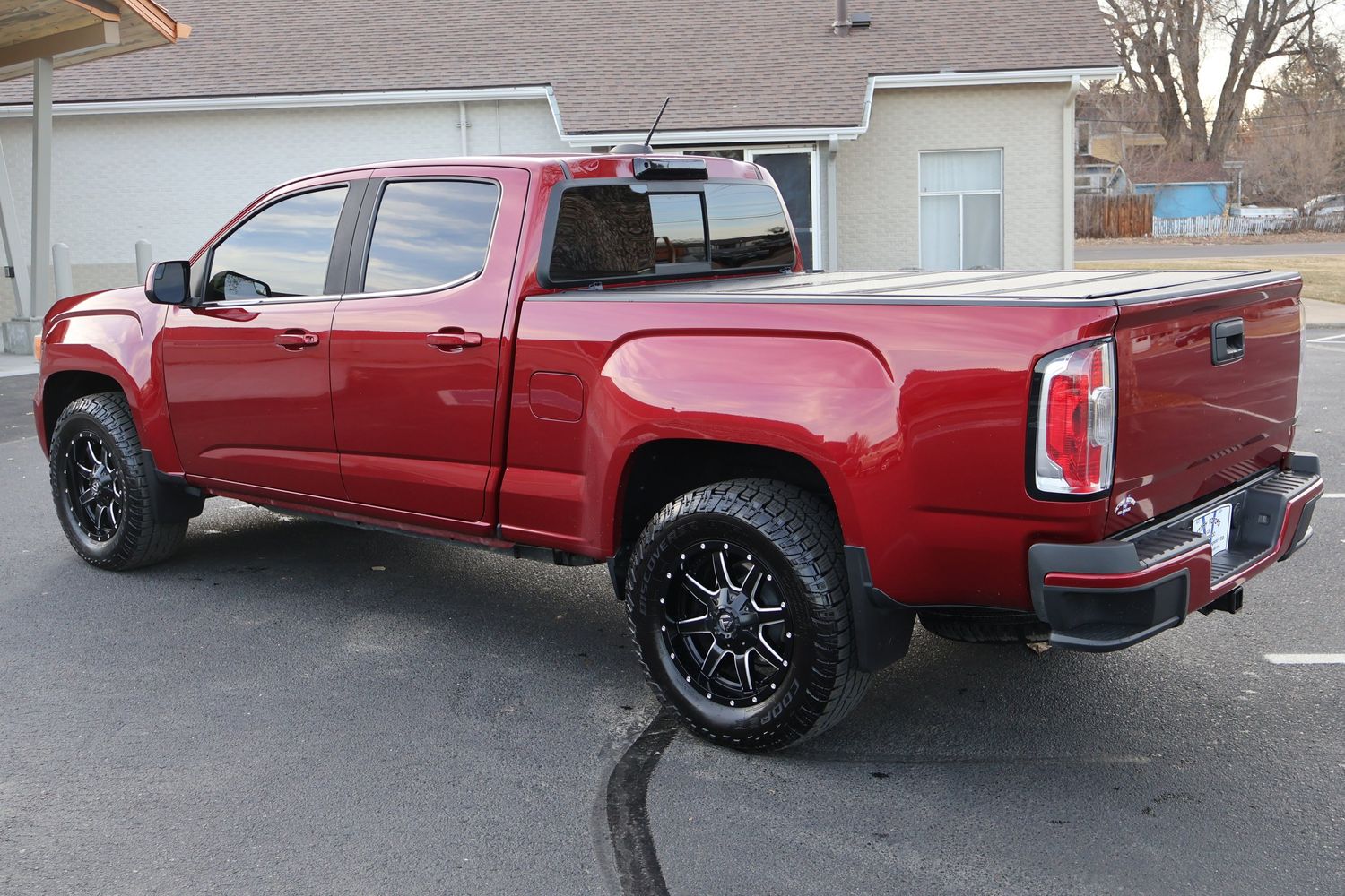 2018 GMC Canyon SLE | Victory Motors of Colorado