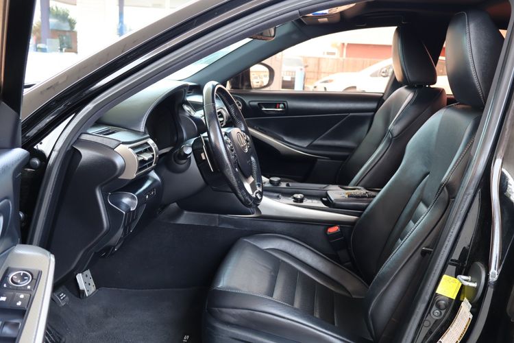 2016 Lexus IS 200t Base | Victory Motors of Colorado