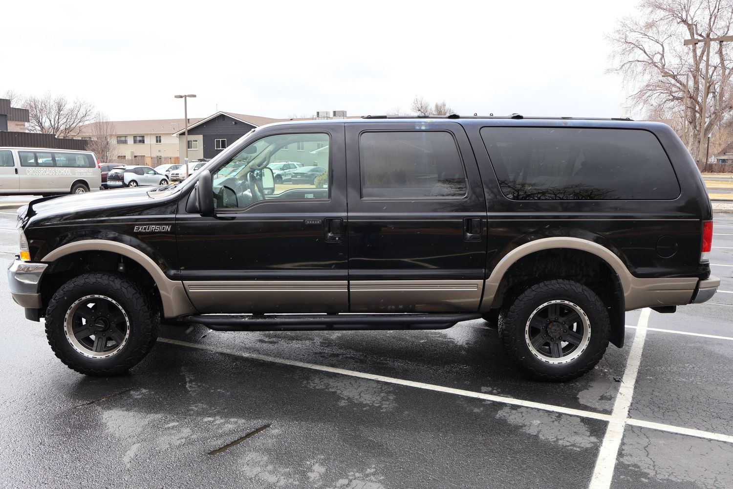 2001 Ford Excursion Limited | Victory Motors of Colorado