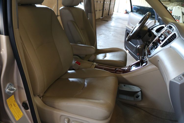 2007 Toyota Highlander Hybrid | Victory Motors of Colorado