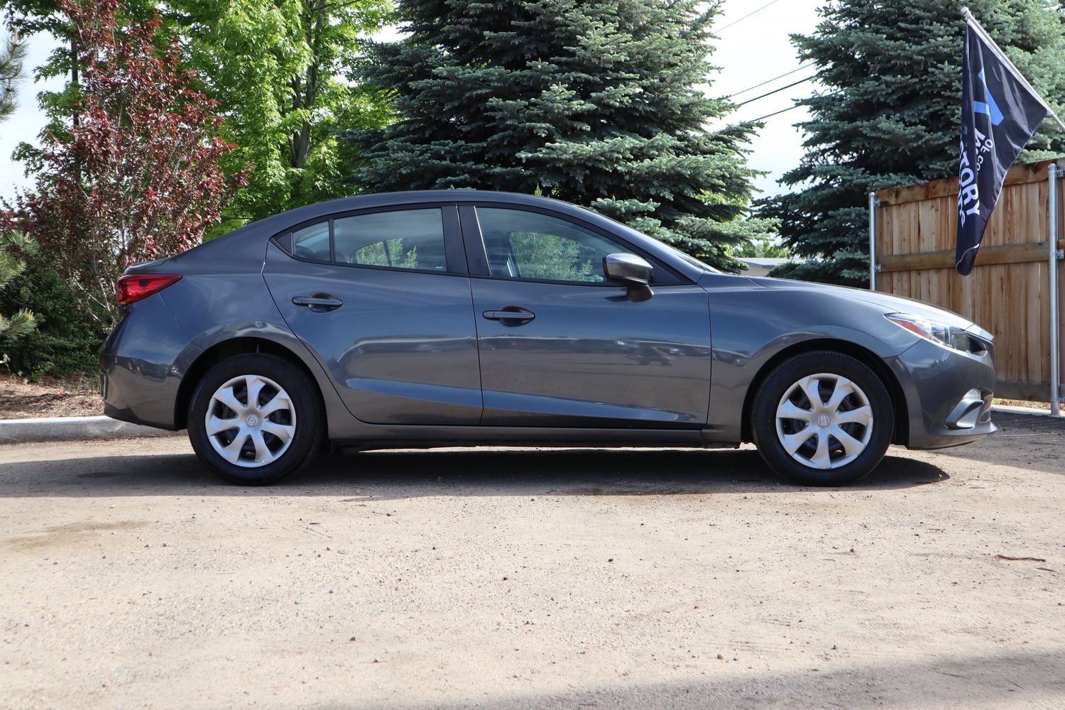 2014 Mazda Mazda3 i Sport | Victory Motors of Colorado
